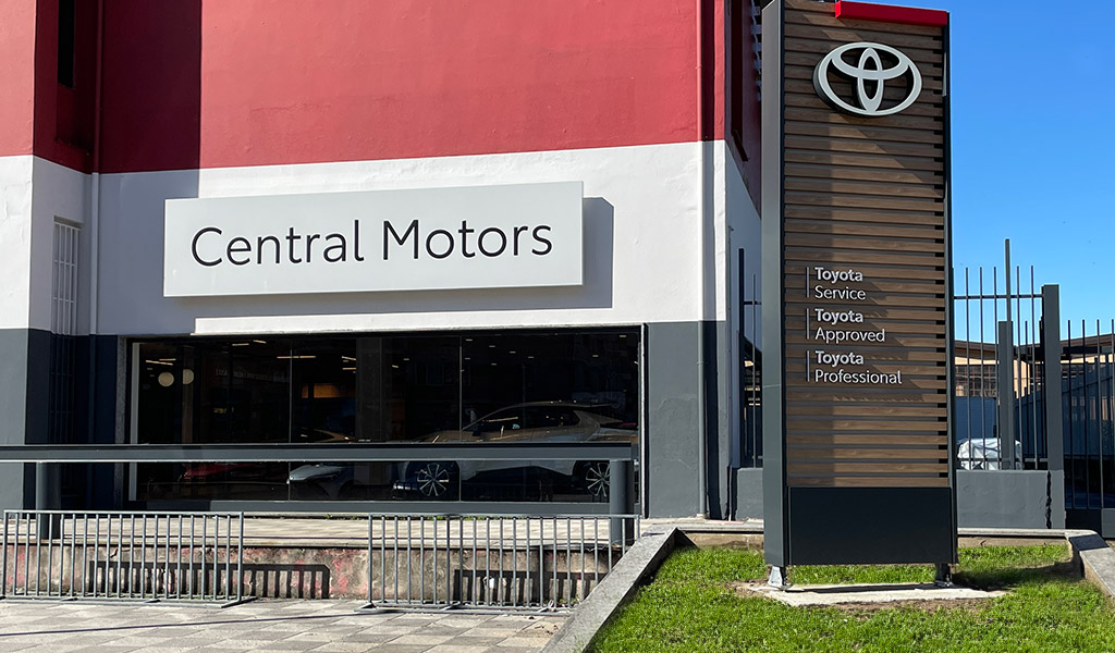 Toyota Central Motors Borgaro - Central Motors - Concessionaria Auto e ...